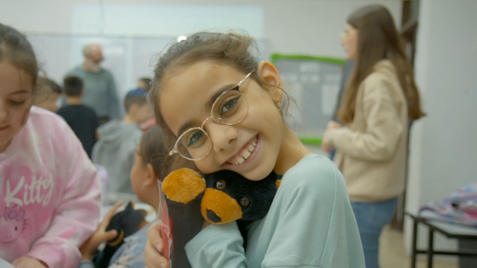 Gifts Bring Joy to Israeli Children